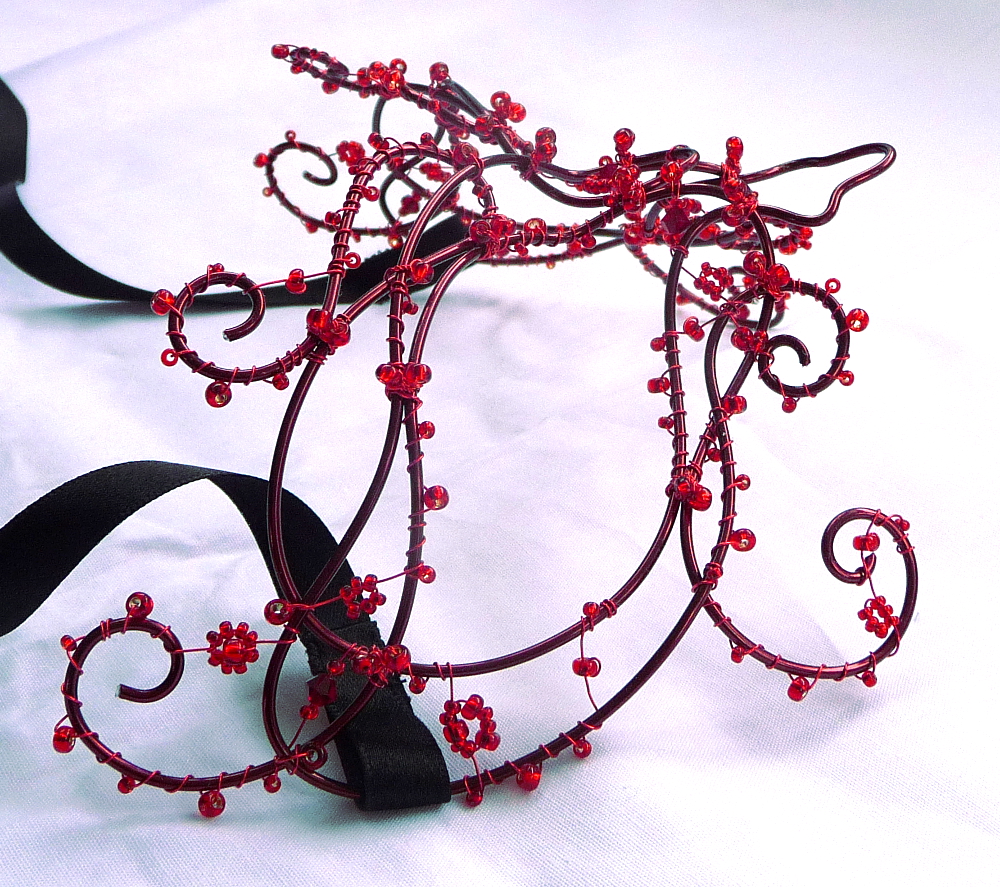 Red Vine Masquerade Mask on Luulla